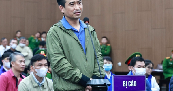 Vụ Việt Á: Xem xét kháng cáo hủy kê biên 54 sổ tiết kiệm của người nhà Phan Quốc Việt